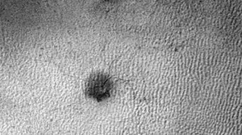NASA probe spots troughs on Mars growing into ‘spiders’ | Technology ...