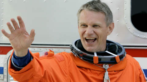 Former NASA astronaut and climate scientist, Piers Sellers dies at 61 ...