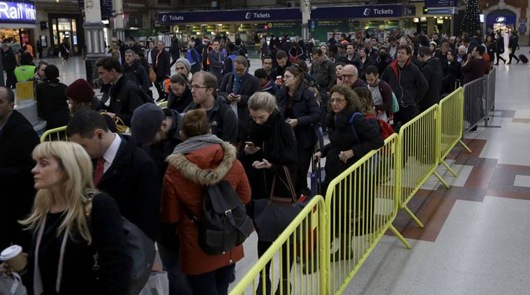 Trains halted for third day in UK rail strike | World News - The Indian ...