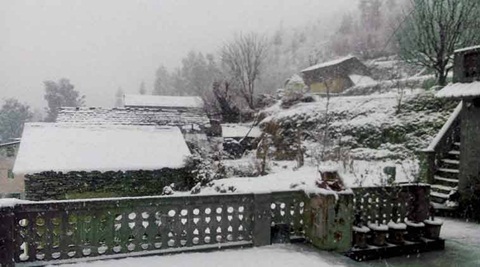 High altitude areas of Himachal buried under fresh bout of snow | India ...