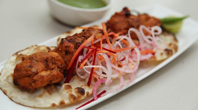 How to make Angara Murgh Tikka and Blue Cheese Naan | Food-wine News ...