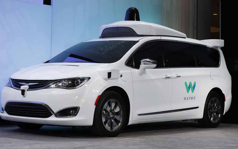 Google’s self-driving minivan will start test drives this month ...