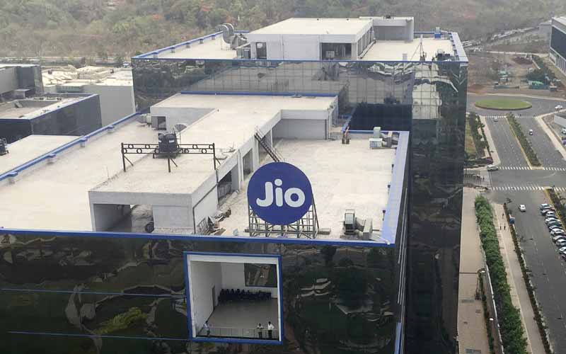 Reliance Jio’s next ‘digital mission’: Connected car app, JioTV and ...