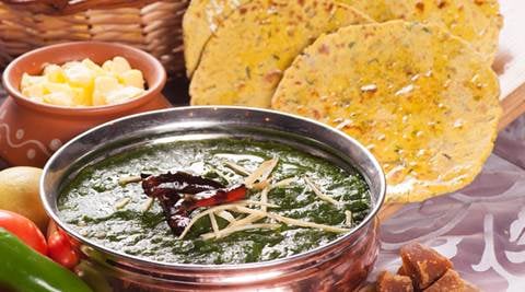 How to make Sarson Ka Saag with Makki Ki Roti | Food-wine News - The ...