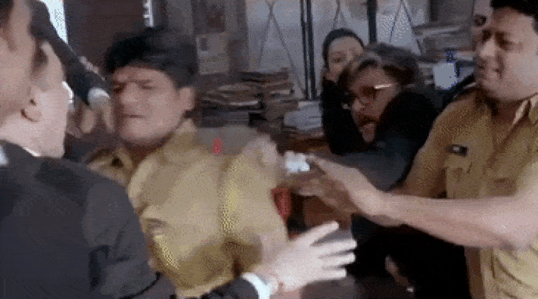 Jolly LLB 2: Akshay Kumar film to delete these 4 scenes, watch video ...