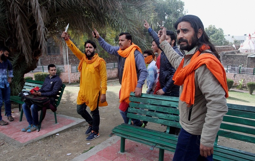 Scarf row: Hindu outfits stage protest outside Taj Mahal | India News ...