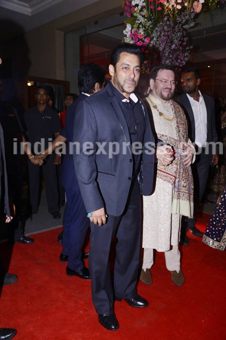 Neil Nitin Mukesh and Rukmini Sahay reception: Salman Khan, Amitabh ...