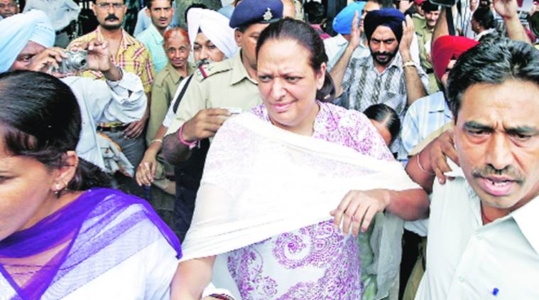 One-year rigorous imprisonment for Mohali DSP convicted of possessing ...