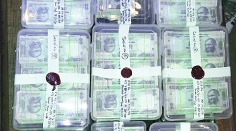 Delhi: Two held with fake Rs 100 notes, cops suspect meant for UP polls ...