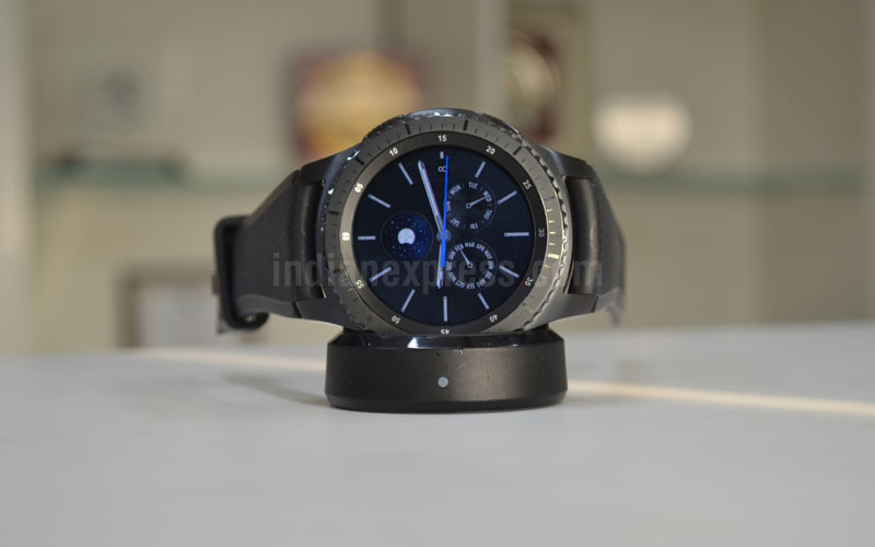 Samsung Gear S3 review: More features, but is that enough? | Technology ...