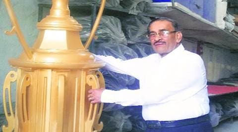 Pune’s ‘tallest trophy’ at 6.4 feet up for grabs | Pune News - The ...