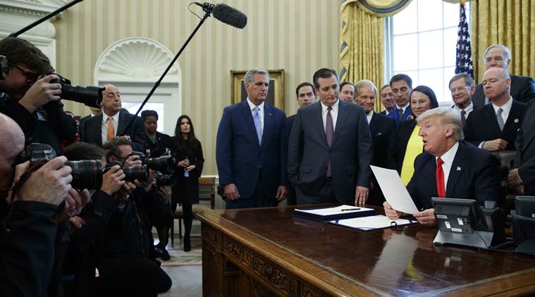 Donald Trump plans to send humans to Mars | World News - The Indian Express