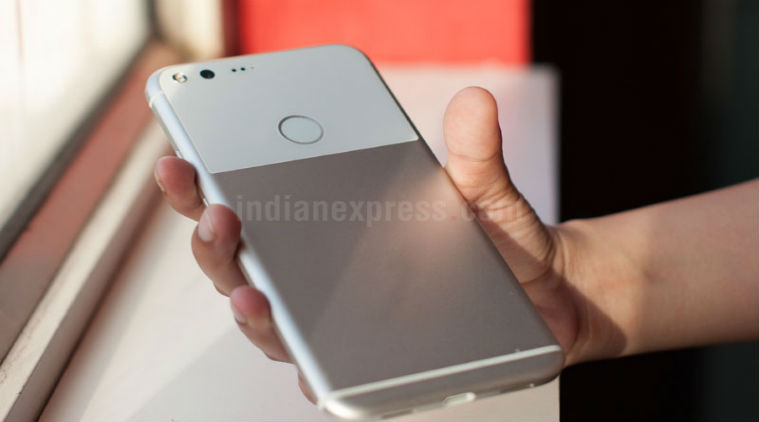 Samsung Galaxy S8+ vs iPhone 7 Plus vs Pixel XL: Battle of flagship smartphones | Technology ...