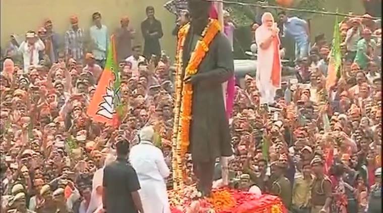 Top stories at 2 pm, March 4: PM Modi roadshow travels through Varanasi ...