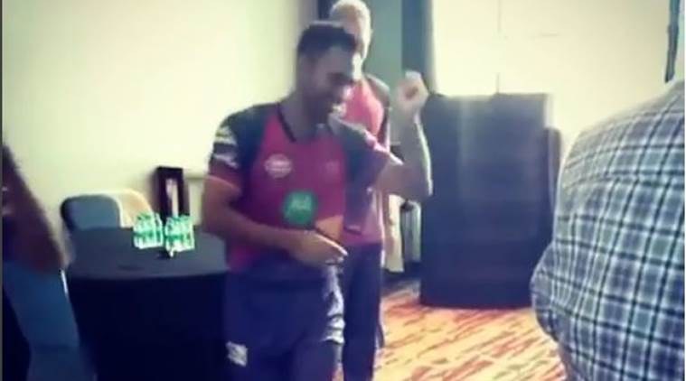 MS Dhoni hits the dance floor with RPS teammates, watch video | Cricket ...