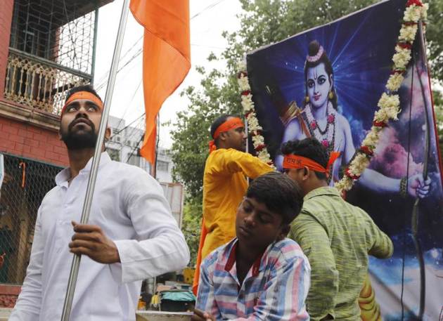 Ram Navami 2017: Devotees offers prayers to Lord Ram and Sita across ...