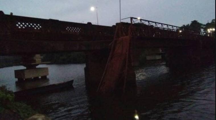 Goa: 50 people fall into river after footbridge collapses in Curchorem ... Goa: 50 people fall into river after footbridge collapses in Curchorem ...