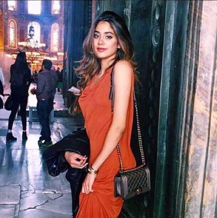 Jahnvi Kapoor photos: 18 rare HD photos of Jahnvi Kapoor | Bollywood ...