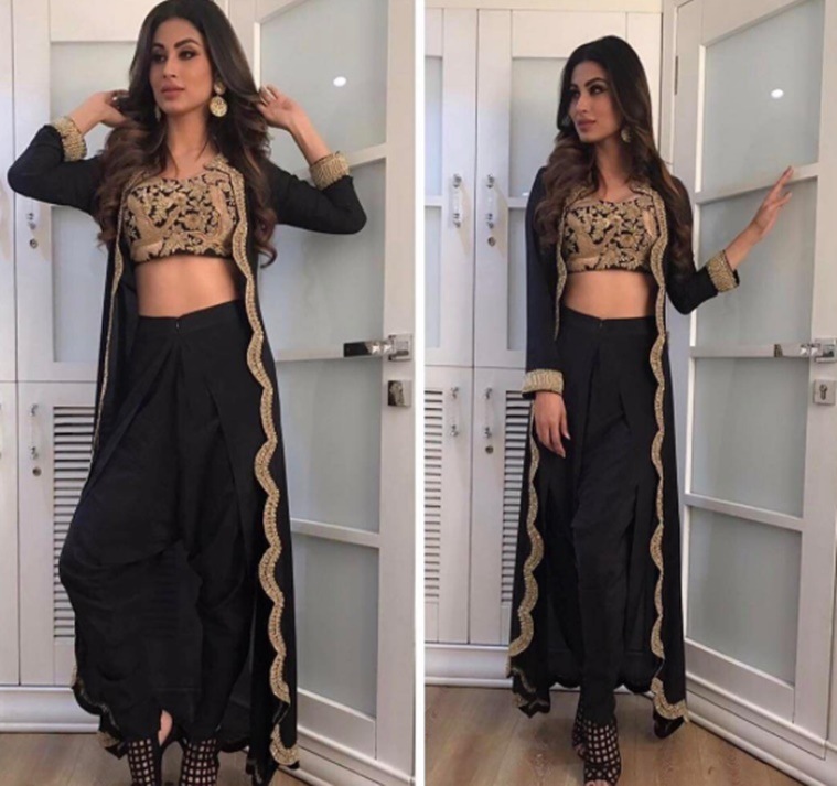 Mouni Roy photos: 50 best looking, hot and beautiful HQ photos of Mouni ...