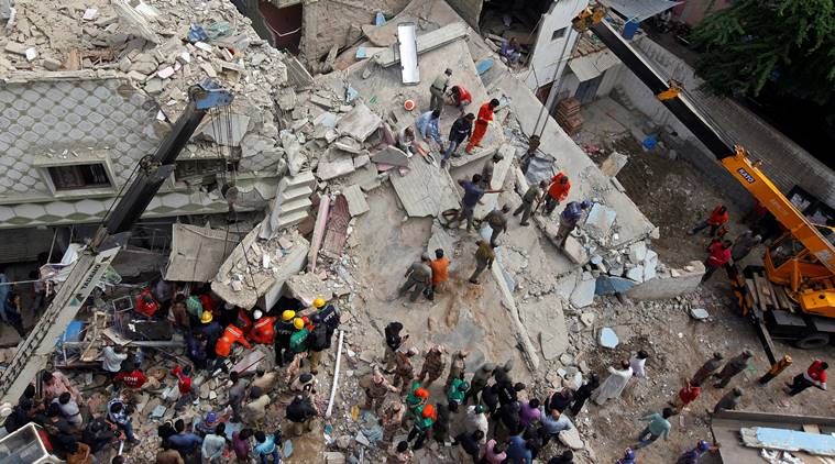Four killed as building collapses in Pakistan | Pakistan News - The ...