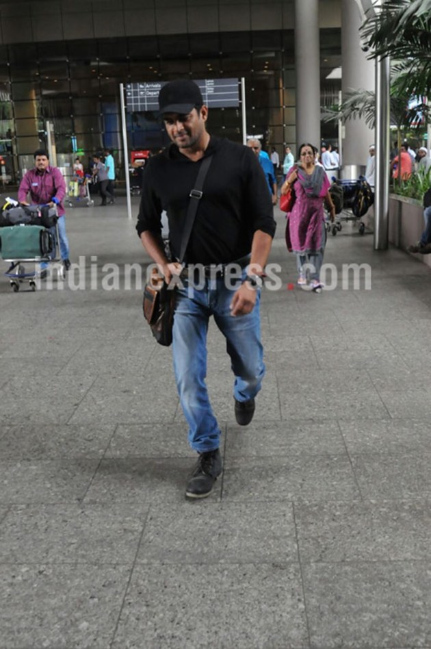 R Madhavan is flaunting his chiseled body and it’s time we look beyond ...