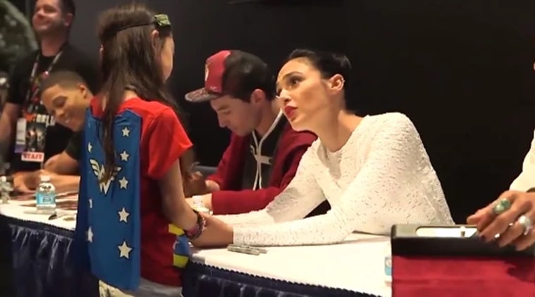 Adorable little Wonder Woman’s emotional meeting with Gal Gadot has ...