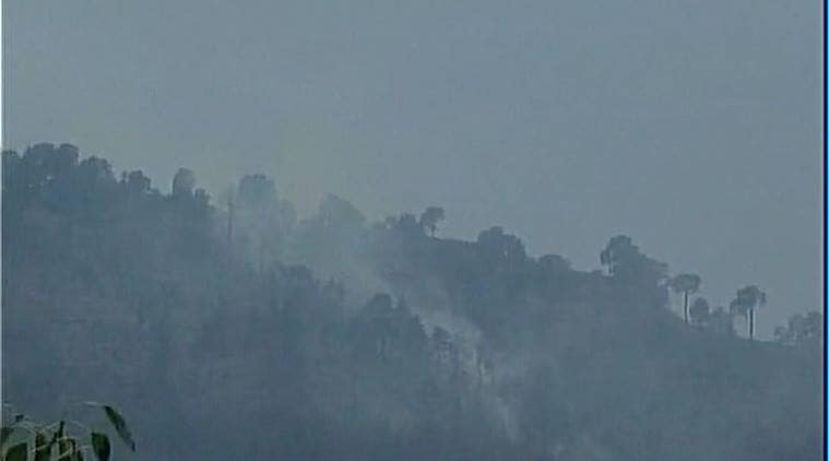 Pakistan troops violate ceasefire, shell LoC areas in Poonch | India ... Pakistan troops violate ceasefire, shell LoC areas in Poonch | India ...