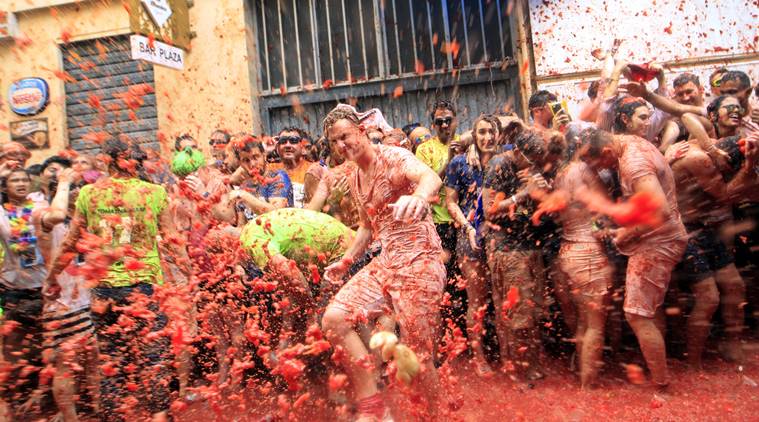 Security tightened at Spain’s tomato throwing festival | World News ...