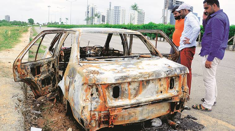 Vehicle gutted in 10 minutes: Three killed in car fire after ‘CNG kit ...