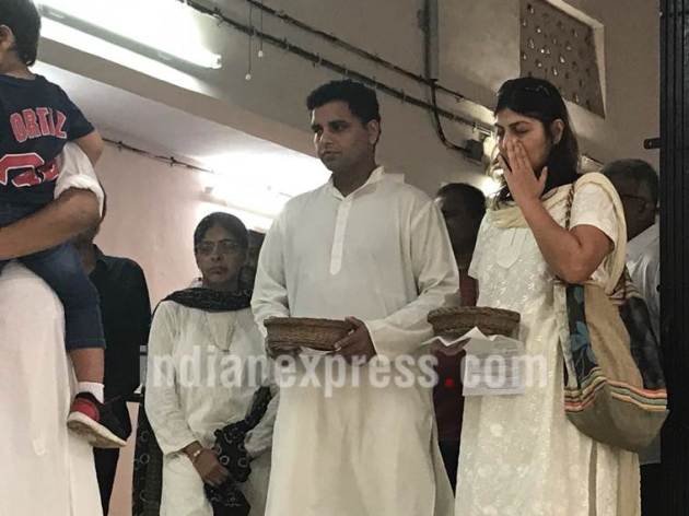 Family and celebrities bid farewell to late actor Tom Alter ...