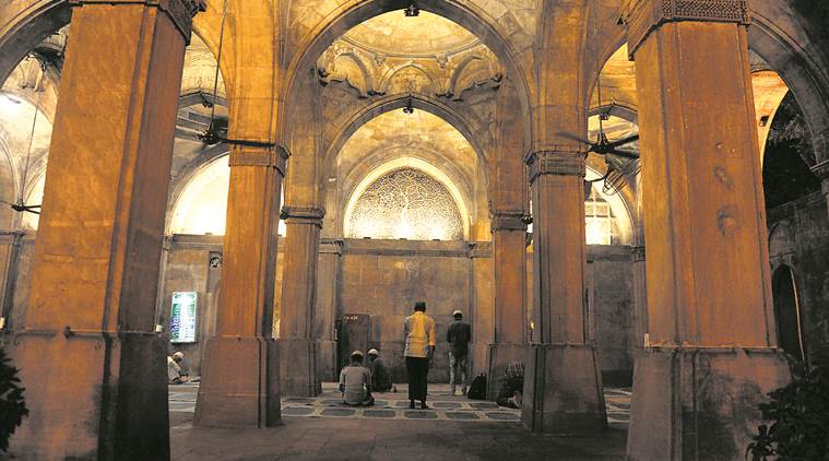 What is the Sidi Saiyyed Mosque? | What Is News - The Indian Express