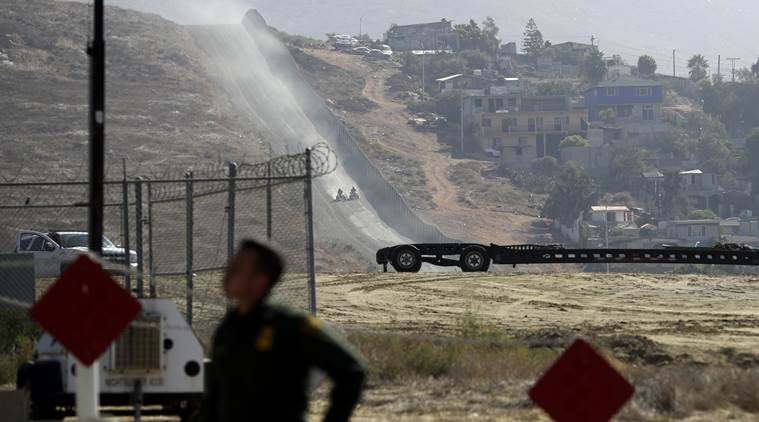 US government gives glimpse of border wall prototype work | World News ...