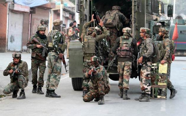 Fidayeen attack BSF camp near Srinagar Airport early this morning ...