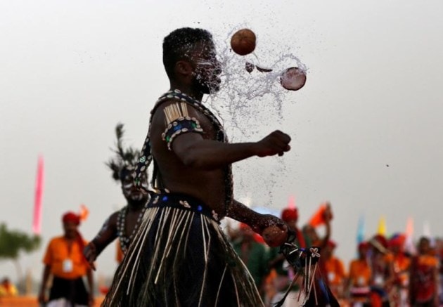 It happens only in India: Steal a glance at the WEIRDEST customs across ...