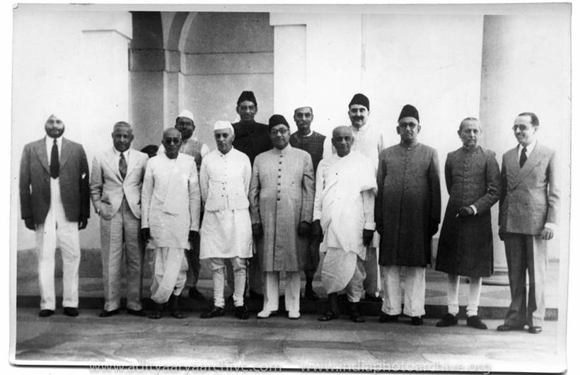 Rare images of Sardar Vallabhbhai Patel from the lens of Kulwant Roy ...