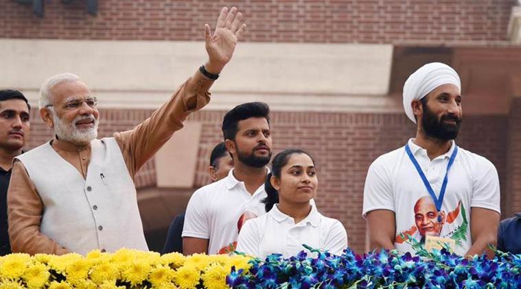 ‘Run for Unity’: PM Modi flags off marathon to commemorate Sardar ...