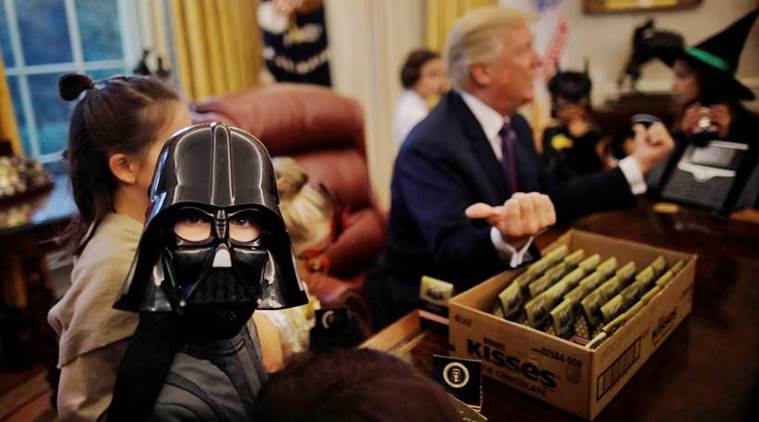See what happened when Donald Trump gave candy to children dressed for ...