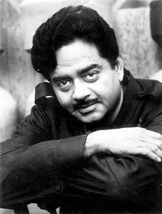 Shatrughan Sinha turns 72: Rare photos of the Dostana actor ...