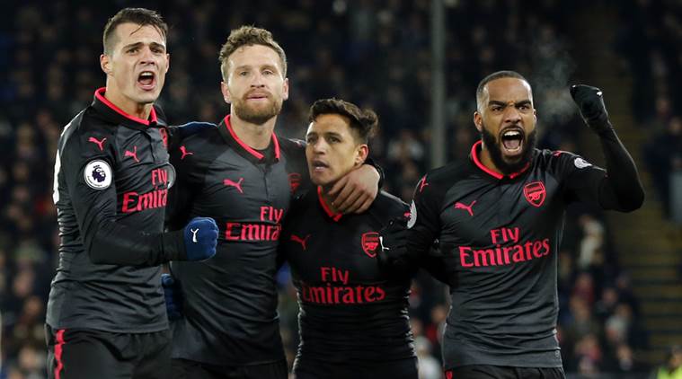 Arsenal beat Crystal Palace 3-2 to stay close to Premier League top 4 ...
