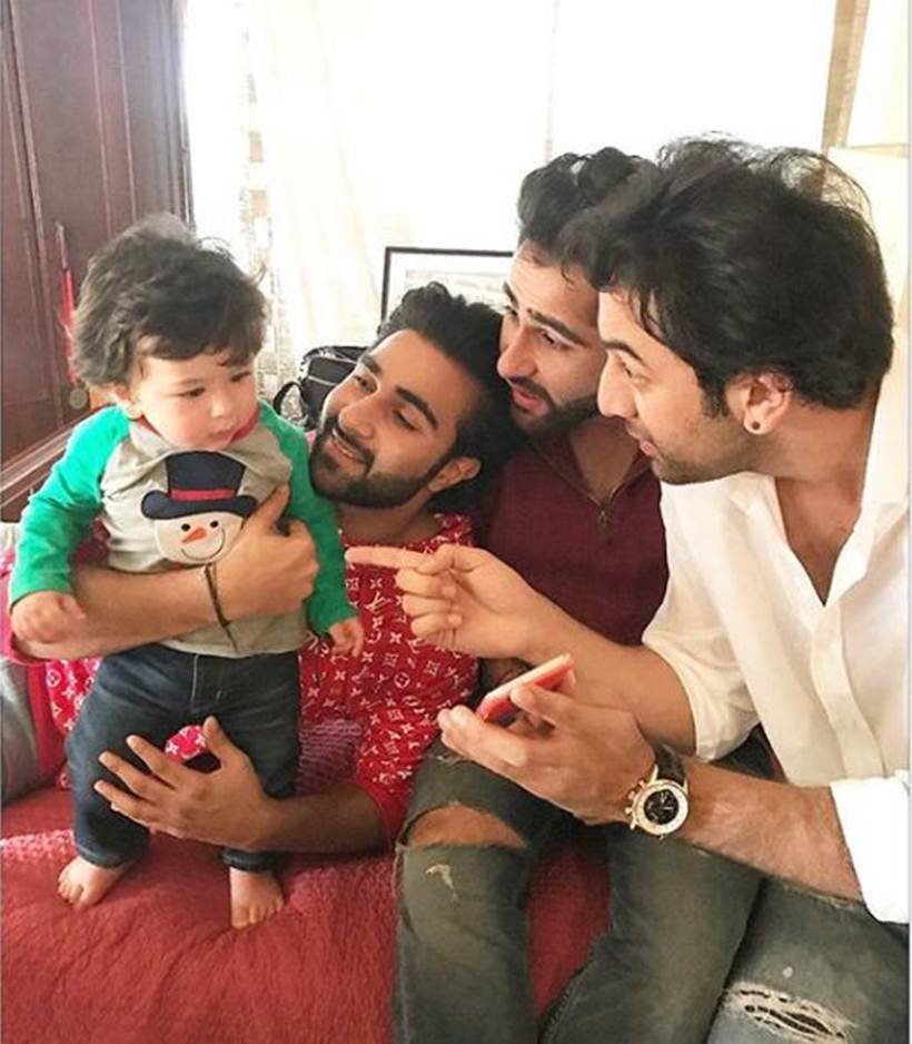 Taimur, Saif and Kareena are in Switzerland for New Year celebrations ...