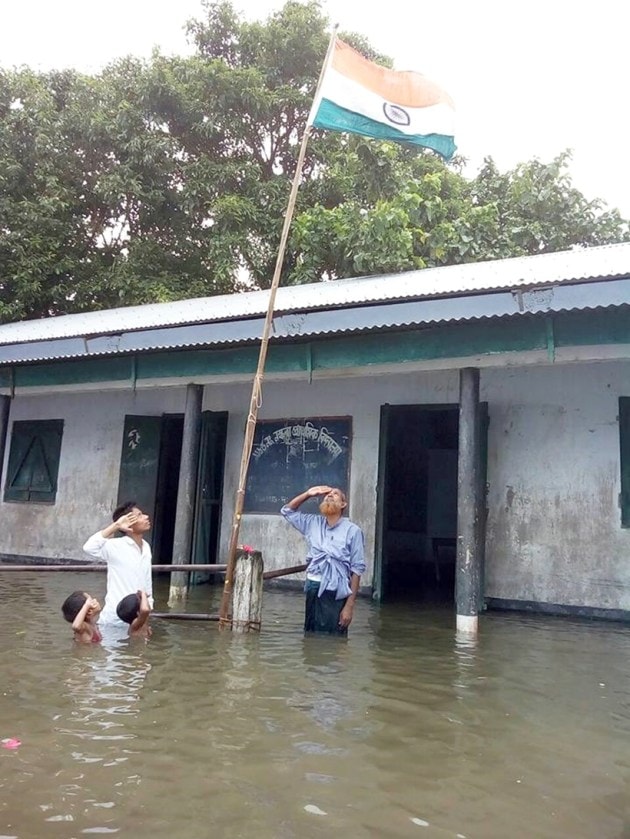 2017 Rewind: 16 photos that went viral on the Internet | Trending ...