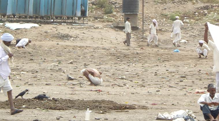 Open defecation in Maharashtra to invite spot fine of Rs 500 | Mumbai ...