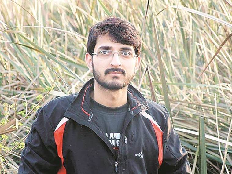 Call centre employee dead in crash, cab driver may have fallen asleep ...