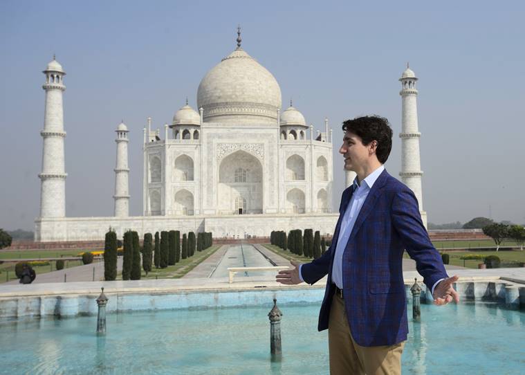 Justin Trudeau skips Indian wear during his meeting with PM Modi; keeps ...