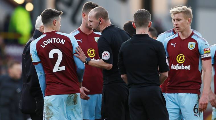 Referee controversy helps Southampton to draw at Burnley 1-1 | Football ...