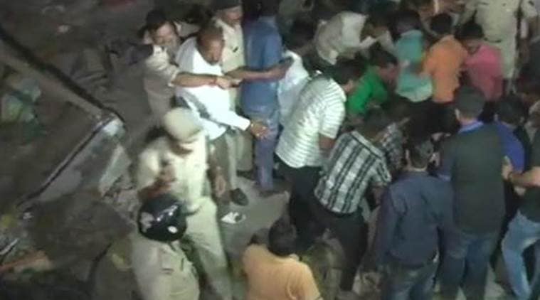 Indore: 4 dead, several feared trapped after 3-storey building ...