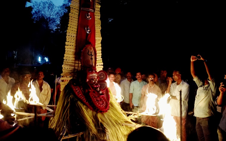 Theyyam: When the ‘lower castes’ turn gods and goddesses | Art-and ...