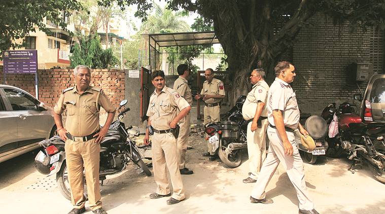 In five police stations, each Investigation Officer handles almost 100 ...