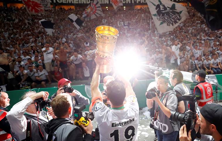 Bayern Munich stunned by Frankfurt in German Cup final, lose 3-1 ...