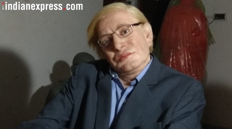 Kolkata will soon have a Stephen Hawking statue, check out photos here ...